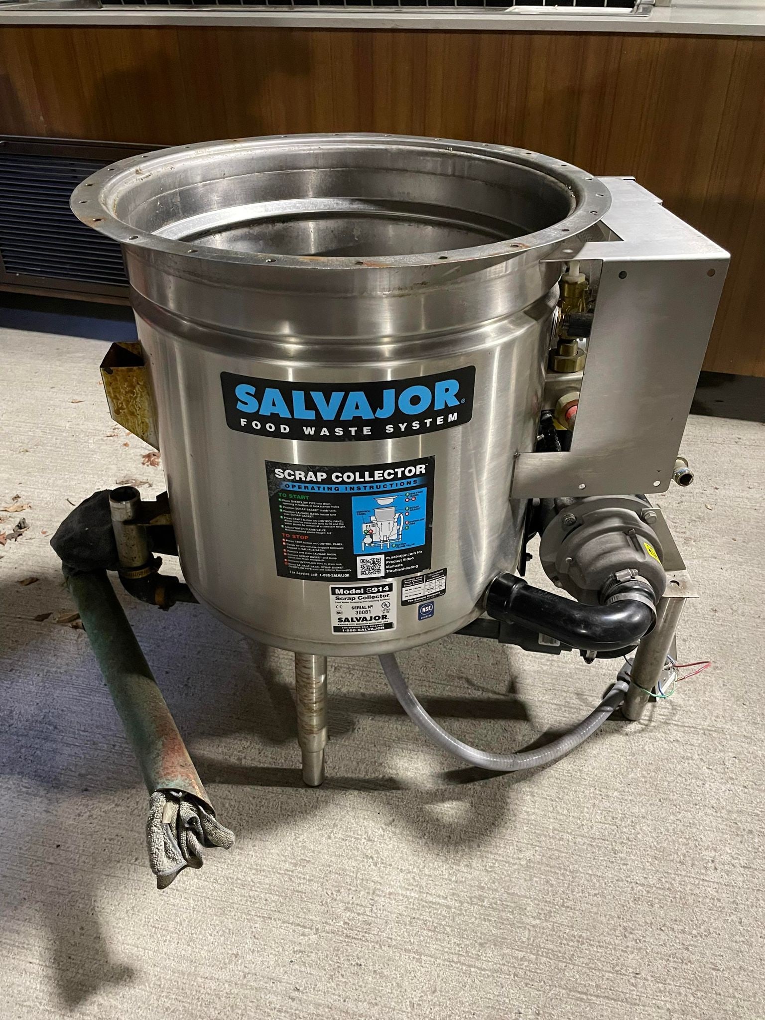Salvajor Stainless Steel Industrial Food Waste System / Scrap Collector ...