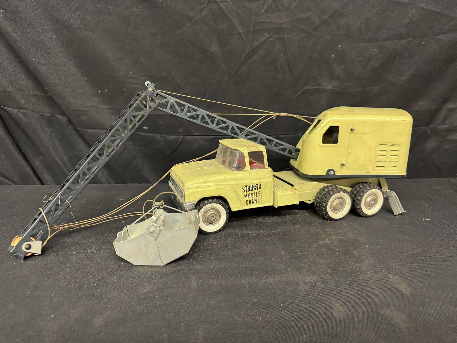 "structo" Pressed Steel Mobile Crane - Fair Condition Auction