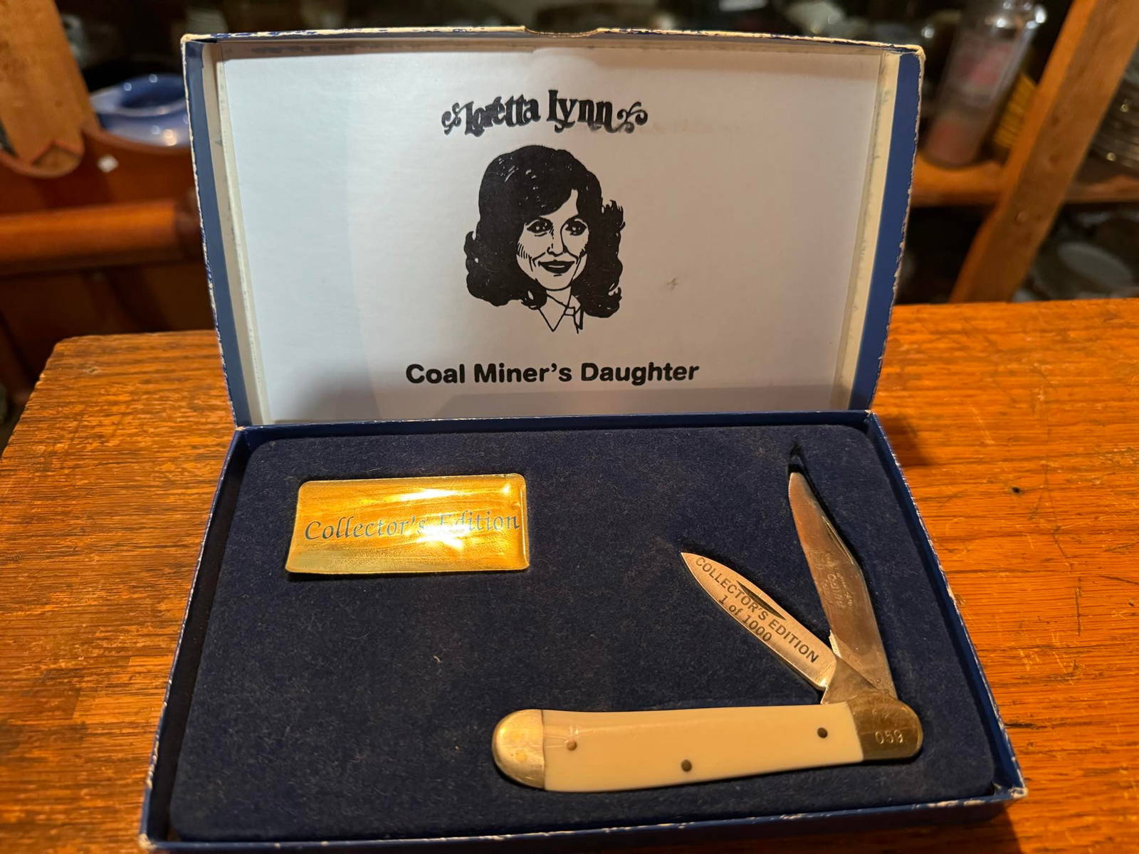 Loretta Lynn, Cole Miner's Daughter Dual Blade Pocket Knife In Case Auction