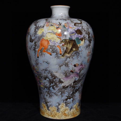 Yongzheng Mark Famille Rose Feng'shen'yan'yi Pattern