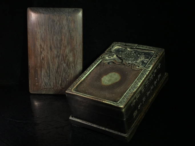 Yudai Stone Long'gui'song'bao Capping Ink Slab