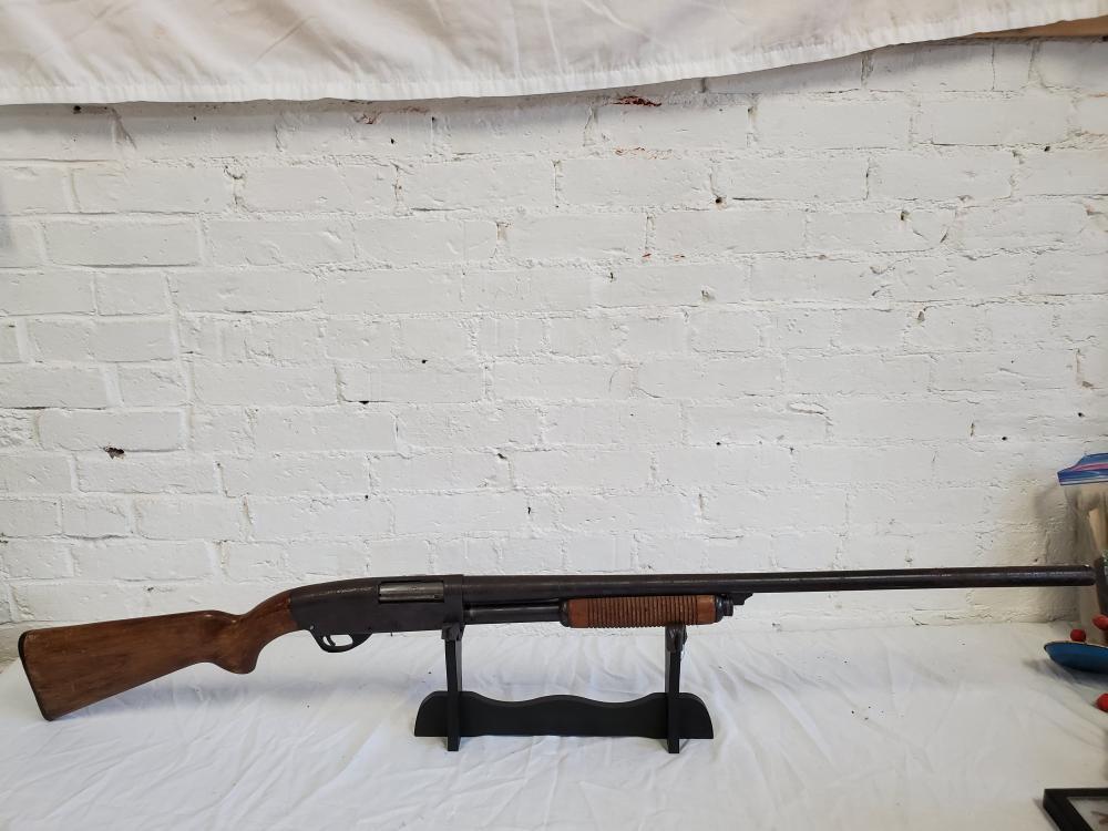 Springfield 12 gauge pump action shotgun model 67H - Apr 25, 2020 ...