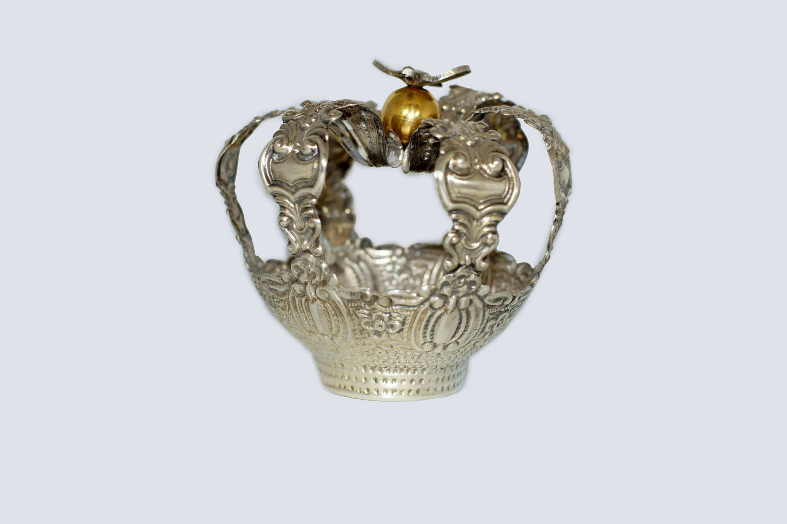 AN ANTIQUE PORTUGUESE SILVER HOLY SPIRIT CROWN - May 10, 2020 | Antique ...