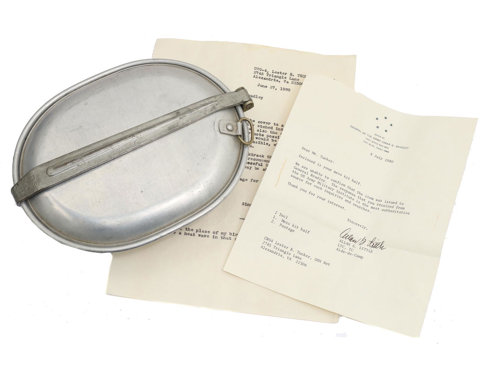 An American Wwii Flask Belonging To Gen. Bradley