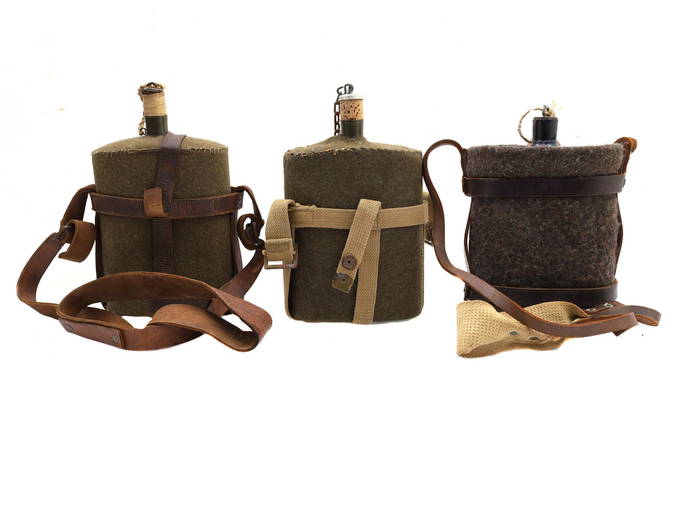 TWO US ARMY WW1 AND WW2 FLASKS CANTEENS - Jul 17, 2021 | Antique Arena ...