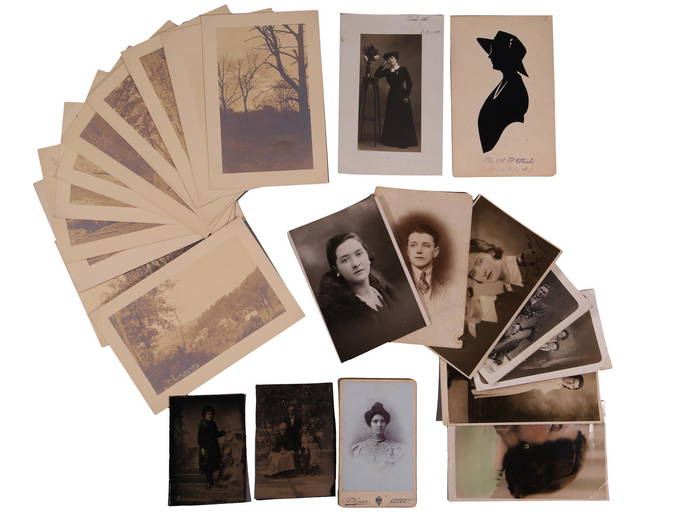 A SET OF ANTIQUE FERROTYPES AND PHOTOGRAPHS (#0031) on Jan 15, 2022 ...