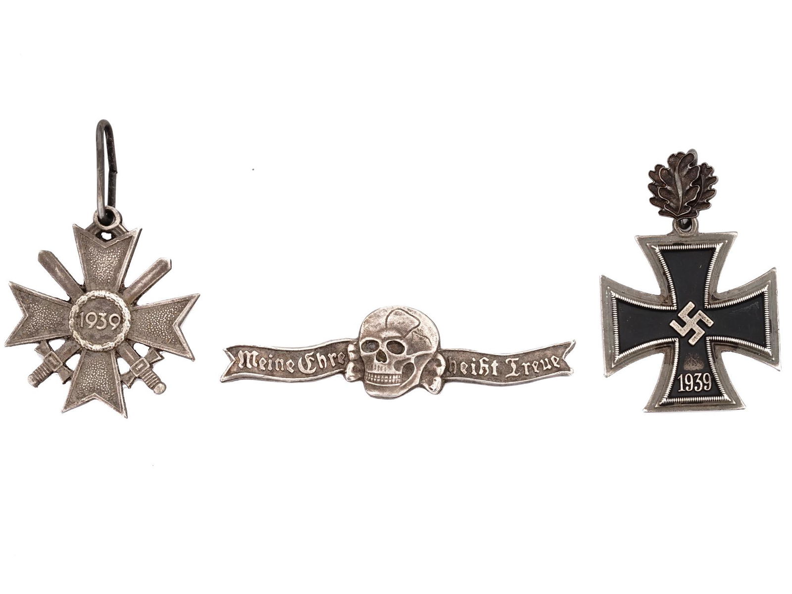 Wwii Nazi German Military Pins And Award Badges