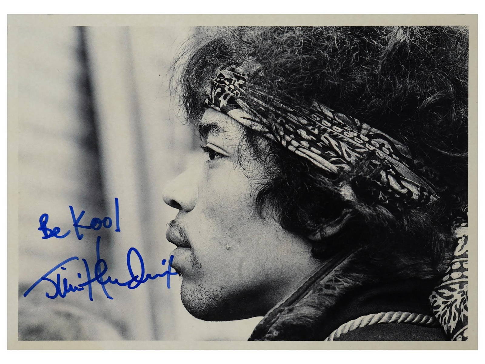 Original Portrait Photo Signed By Musician Jimi Hendrix Auction