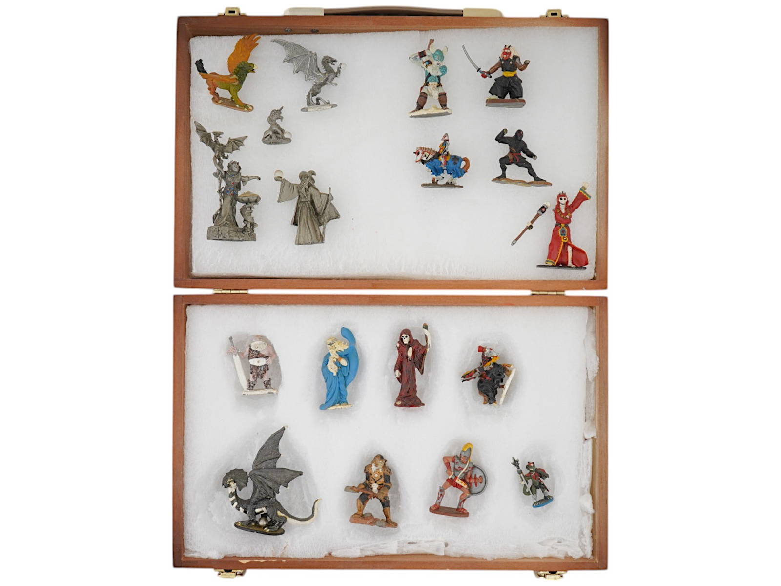 Dungeons And Dragons Hand Painted Lead Miniatures Auction