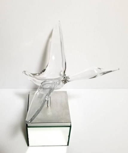 Beautiful Daum French Crystal Bird Sculpture
