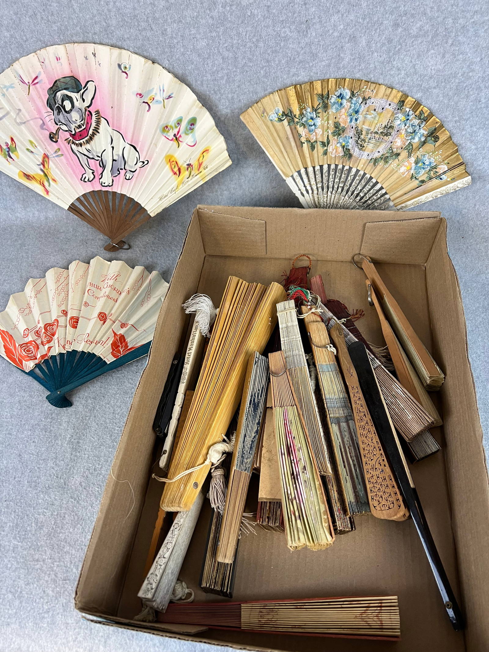 Large Lot Antique Women's Hand Fans Auction