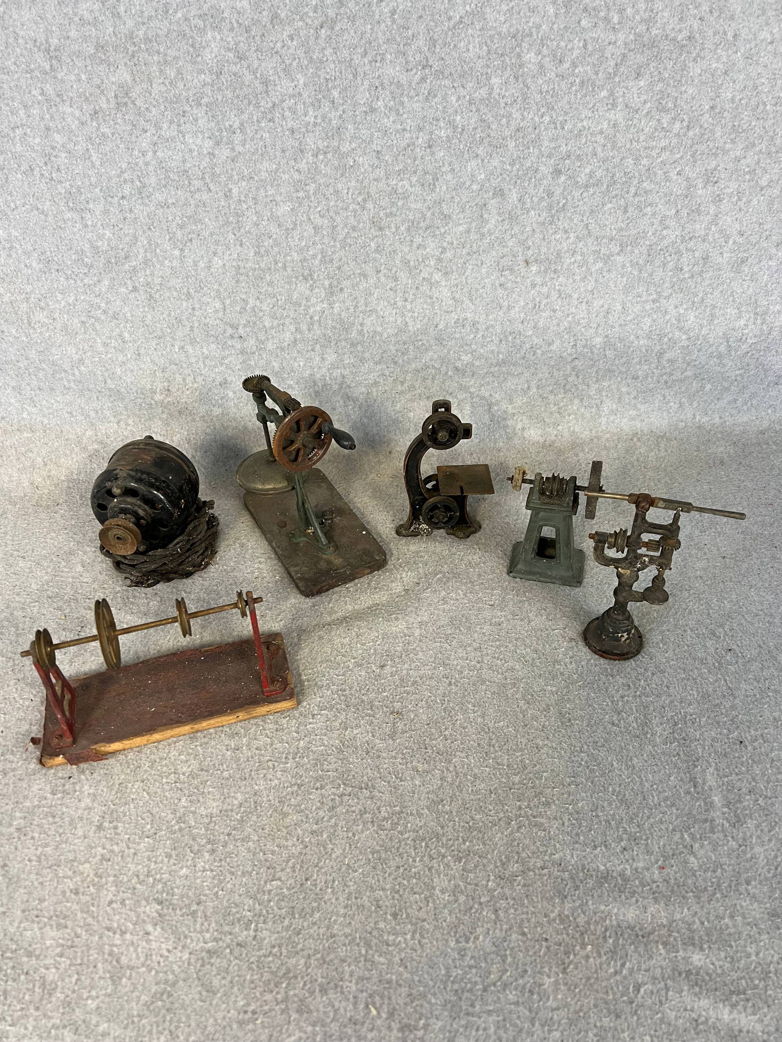 Lot Of Five Steam Toy Accessories & Motor Auction
