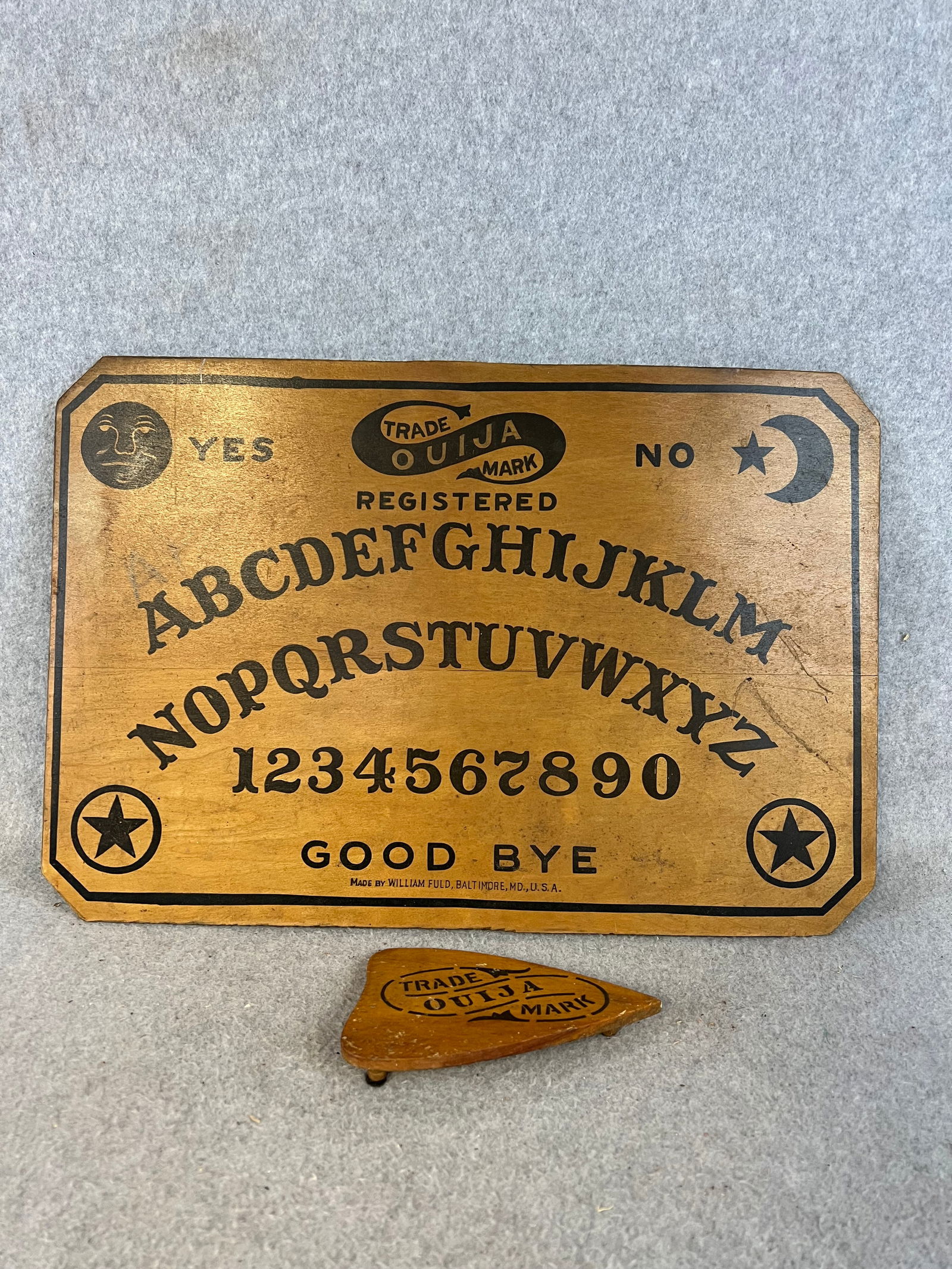 Early William Fuld Ouija Board Auction