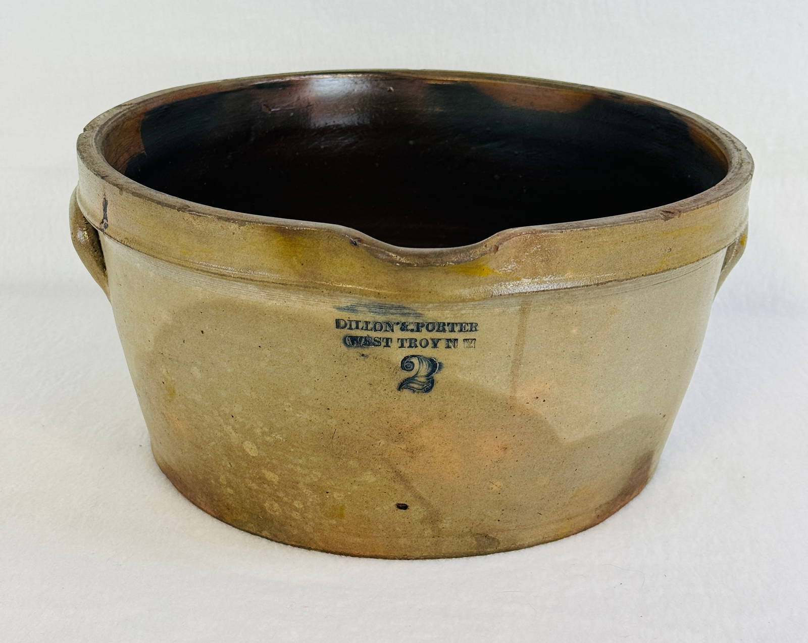 Dillon & Porter West Troy Low Pan With Pour Lip Auction