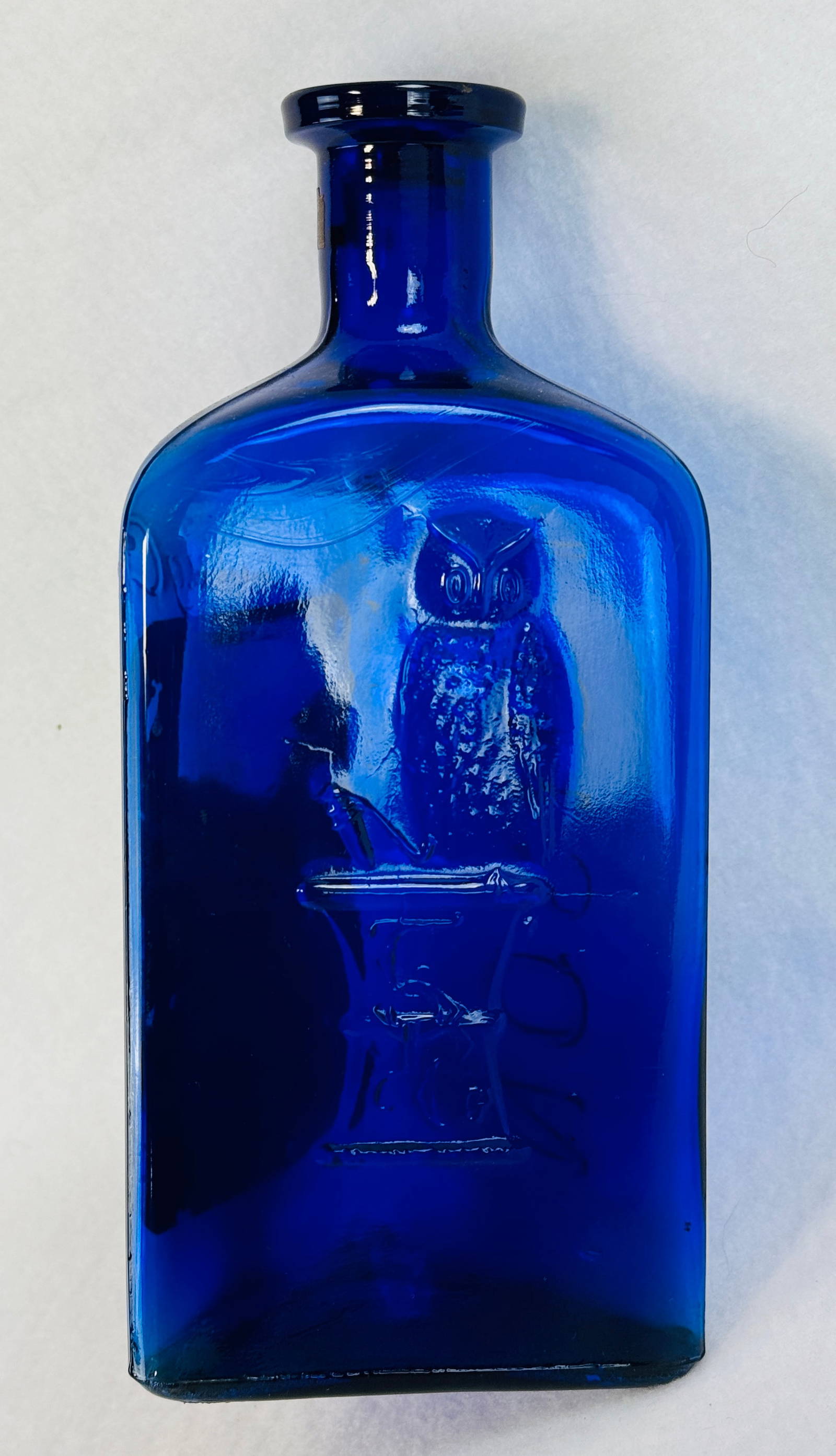 Scarce 8" One Wing Cobalt Owl Drug Co Poison Bottle Kt-1 Auction