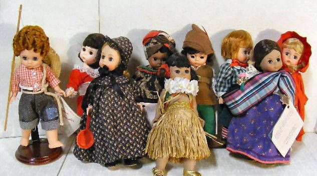 Lot Of 9 Madame Alexander Miniature Showcase Dolls,