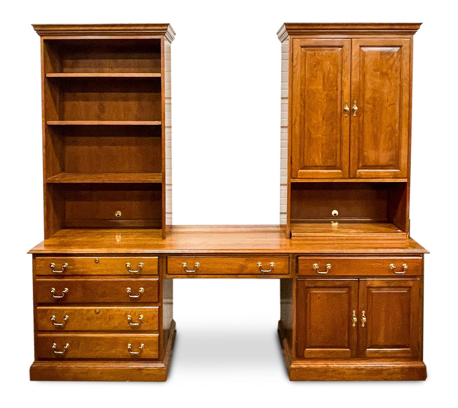 Leopold Stickley Executive Desk And Cabinets By L. & J.g. Stickley. Auction