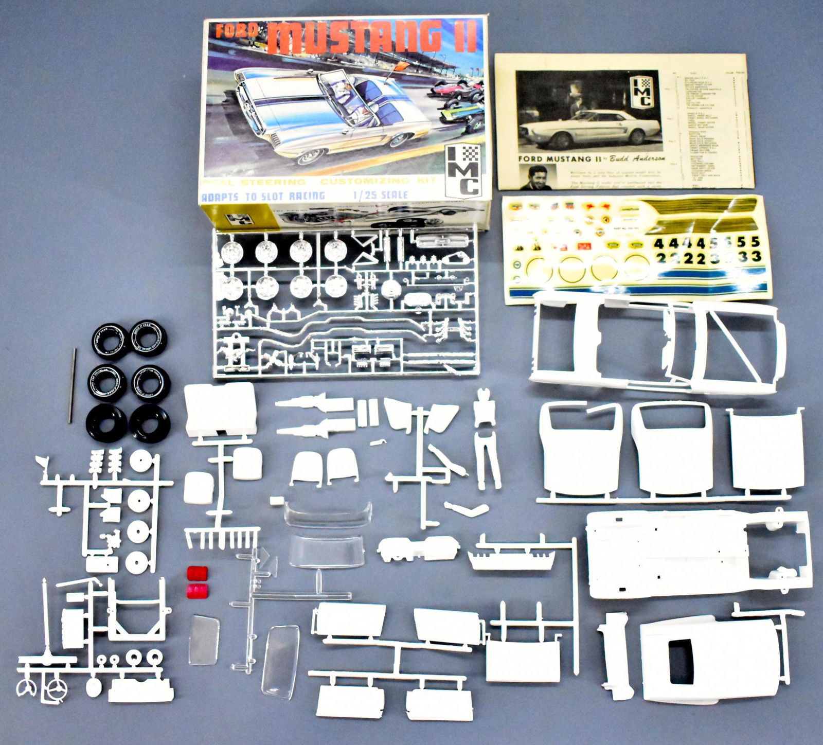 Unbuilt Imc Ford Mustang Ii 1/25 Scale Model Kit