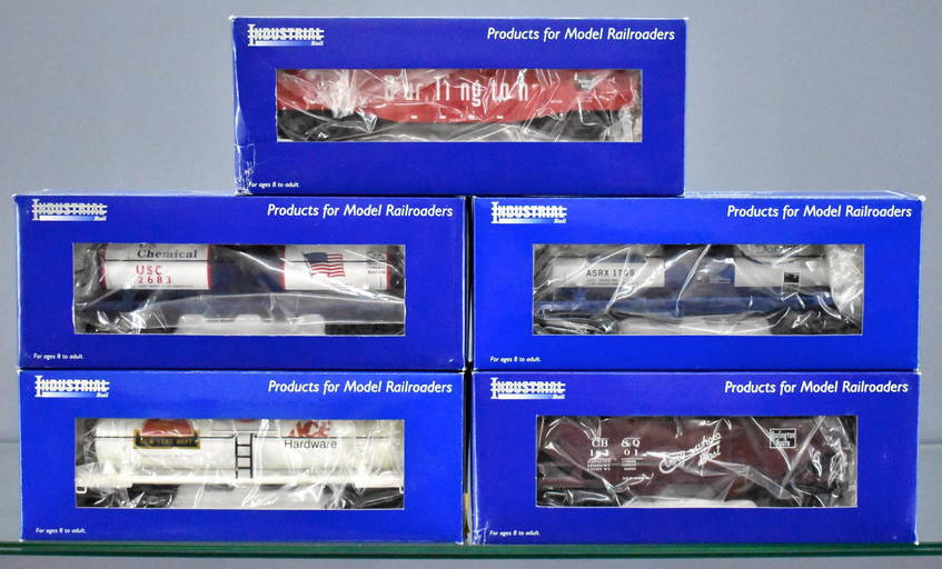 Five Industrial Rail O Gauge Freight Cars In Original