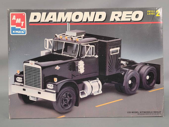 Mint unbuilt AMT Ertl Diamond Reo semi tractor 1/25 - Sep 11, 2021 ...