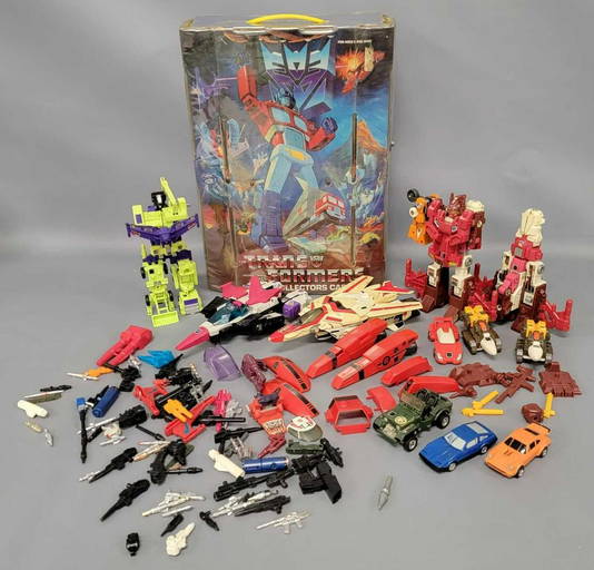 Full Transformers G1 Carrying Case