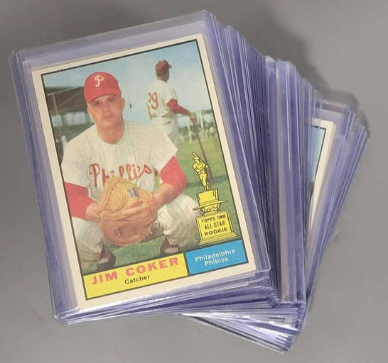 Fifty-two 1961 Topps common baseball cards (#0157) on Aug 13, 2022 ...