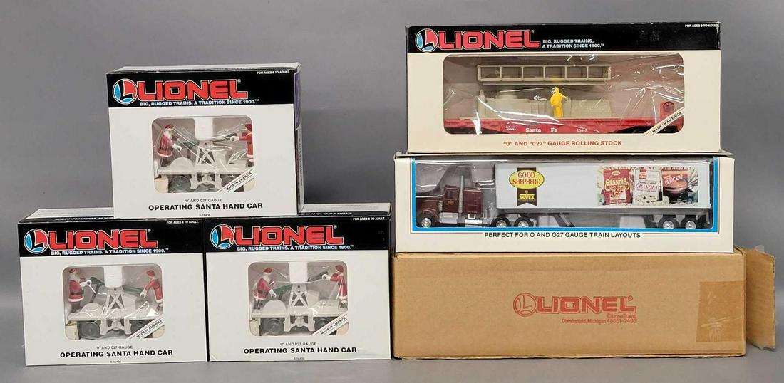 Vintage Group Of 1980 's Lionel O Gauge Accessoiries In Original Boxes