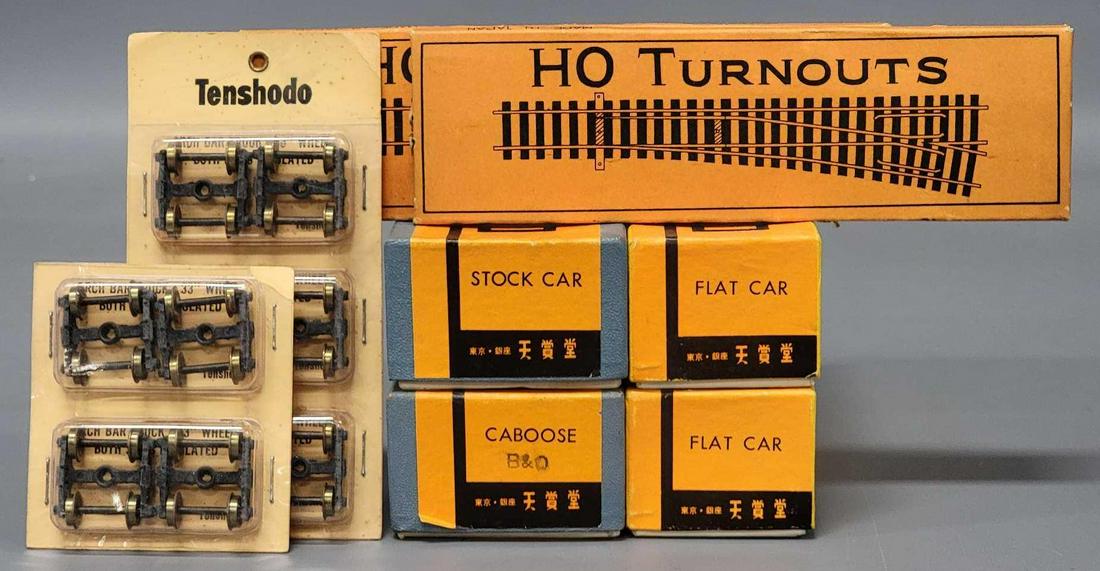 Tenshodo HO scale trains and switches in original boxes - Nov 26, 2022 ...