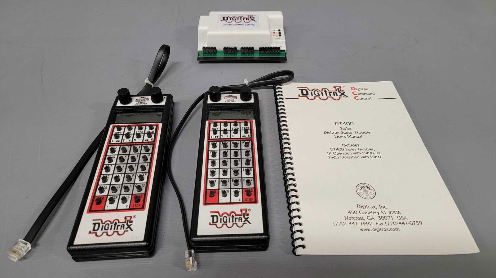 Digitrax DCC DT402R throttles and DS64 stationary decoder (#0322) on ...