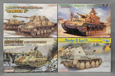 Four Unbuilt 1/35 Scale Trumpeter Armor And Artillery Mixed Model Kits