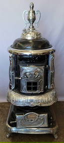 Monarch Malleable Antique Stove