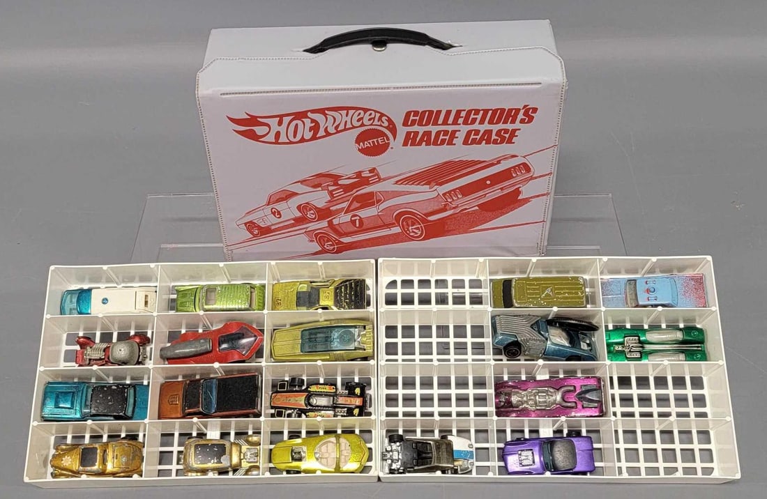 Redline Hot Wheels Collector Case With 18 1/2 Cars Auction