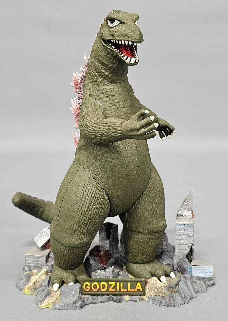 Custom Built And Painted 1978 Toho Monogram Godzilla Model Kit Auction