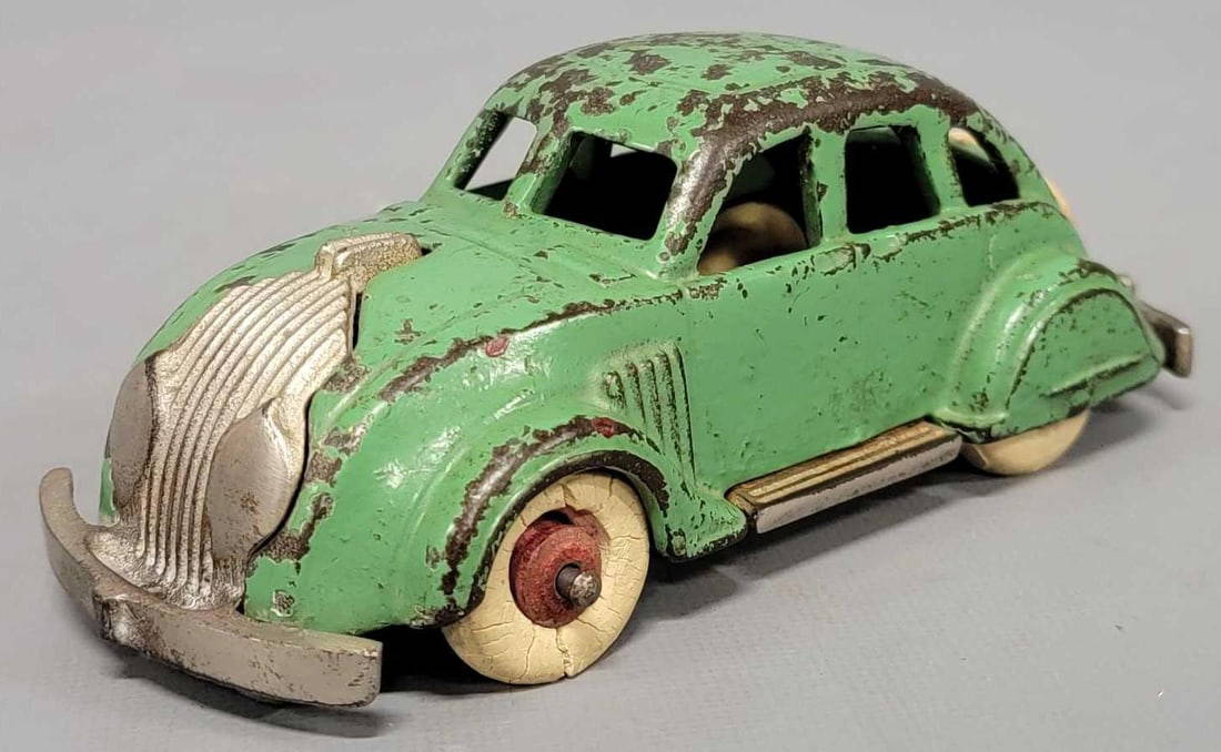 Hubley Cast Iron Chrysler Airflow Coupe Auction