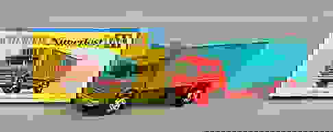 Matchbox Transitional Superfast 44 Red Chassis Refrigerator Truck In F1 ...