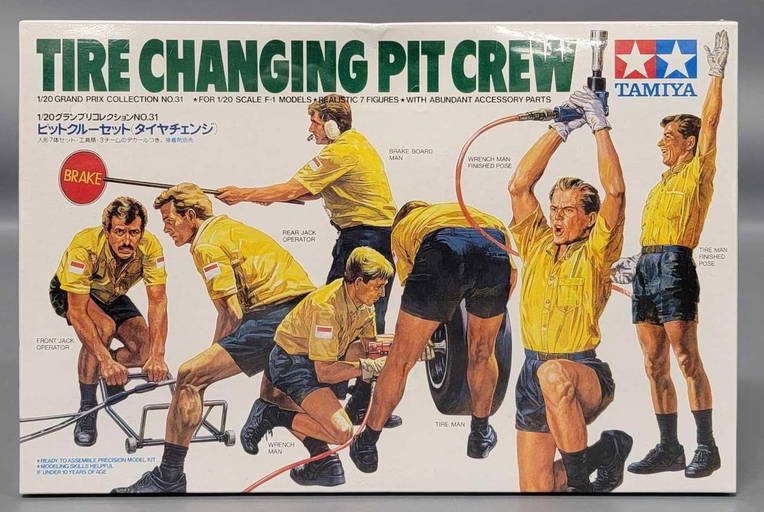 Factory Sealed Tamiya 1/20 Tire Changing Pit Crew Kit 1200