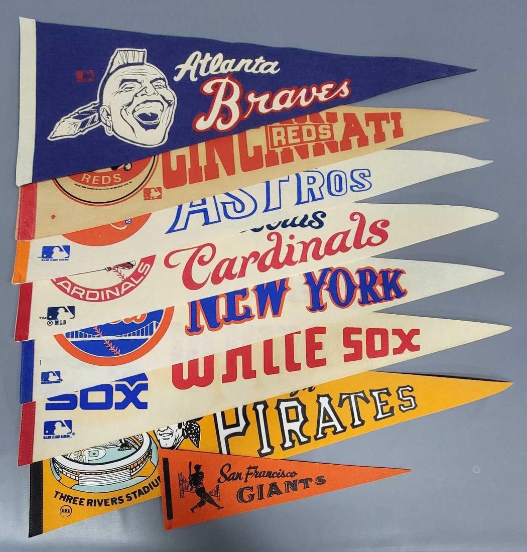 Eight 1960s Or Early 70s Mlb Felt Pennants Auction