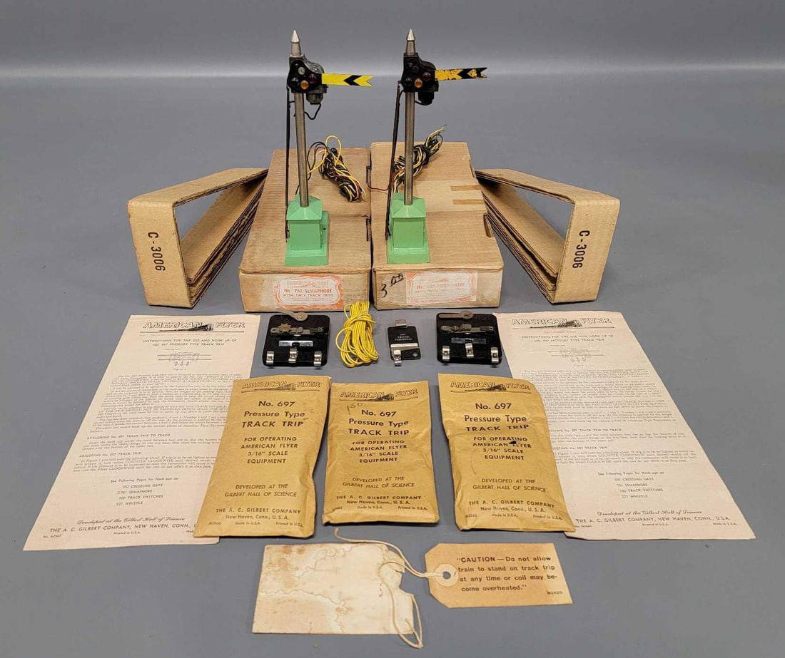 Two American Flyer S Gauge 761 Semaphores In Original Boxes Auction