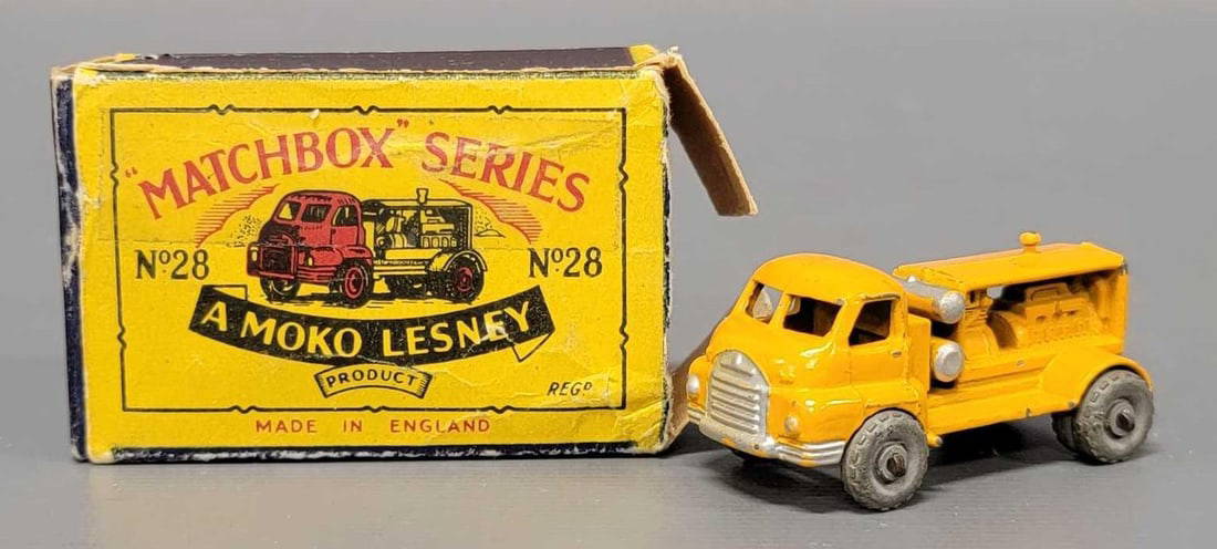 Moko Lesney Matchbox No 28 Orange Compressor Lorry In Original Box Auction