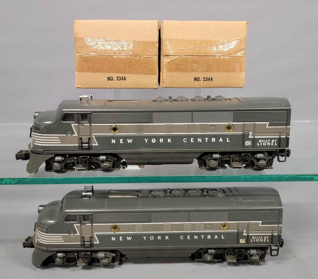 Postwar Lionel 2344 New York Central F3 Diesel Locomotive Ab Units Auction