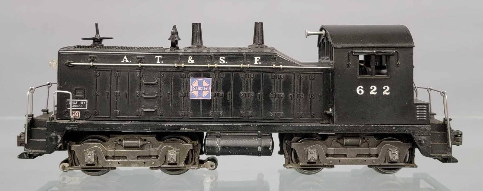 Postwar Lionel 622 Santa Fe Nw-2 Diesel Switcher With Bell Auction