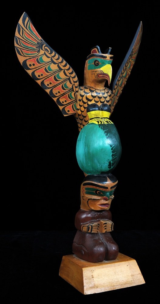 Ellen Neel Carved "Totem World" Totem Signed Her Potlat - Mar 24, 2013 ...