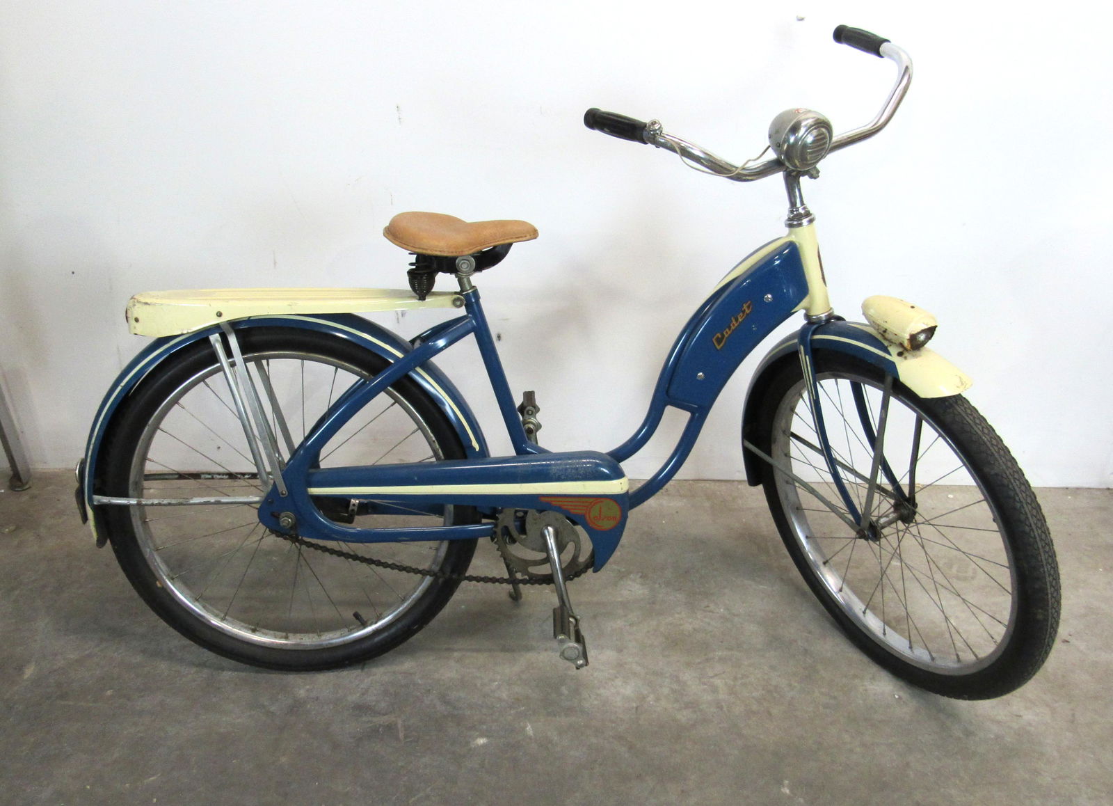 Vintage Colson Cadet Cruiser Bicycle - May 21, 2020 | Jaybird Auctions ...