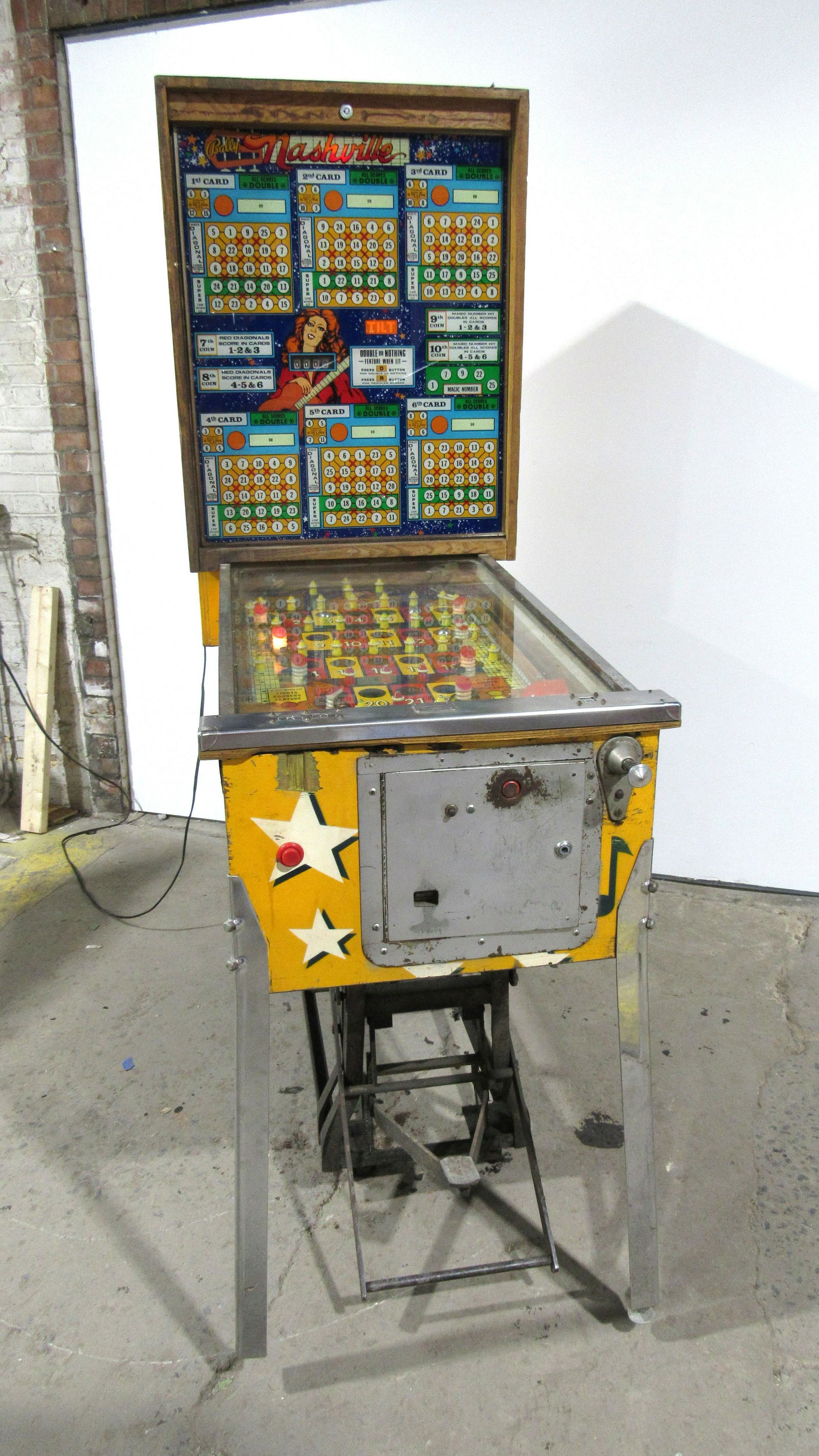 Bally Nashville Bingo Pinball Machine