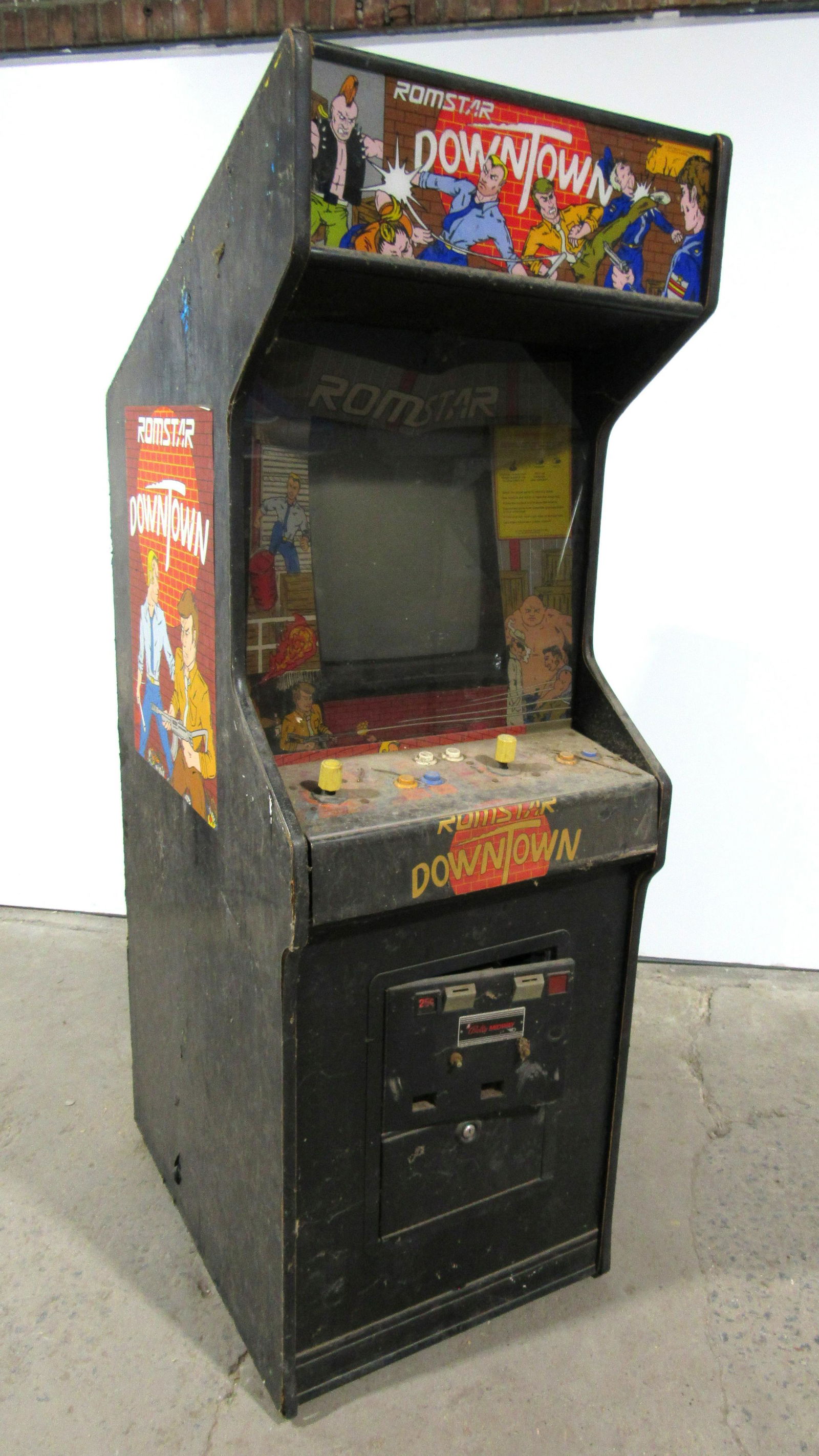 For Auction: Romstar Downtown Arcade Game (#0598) on Jul 30, 2020 ...