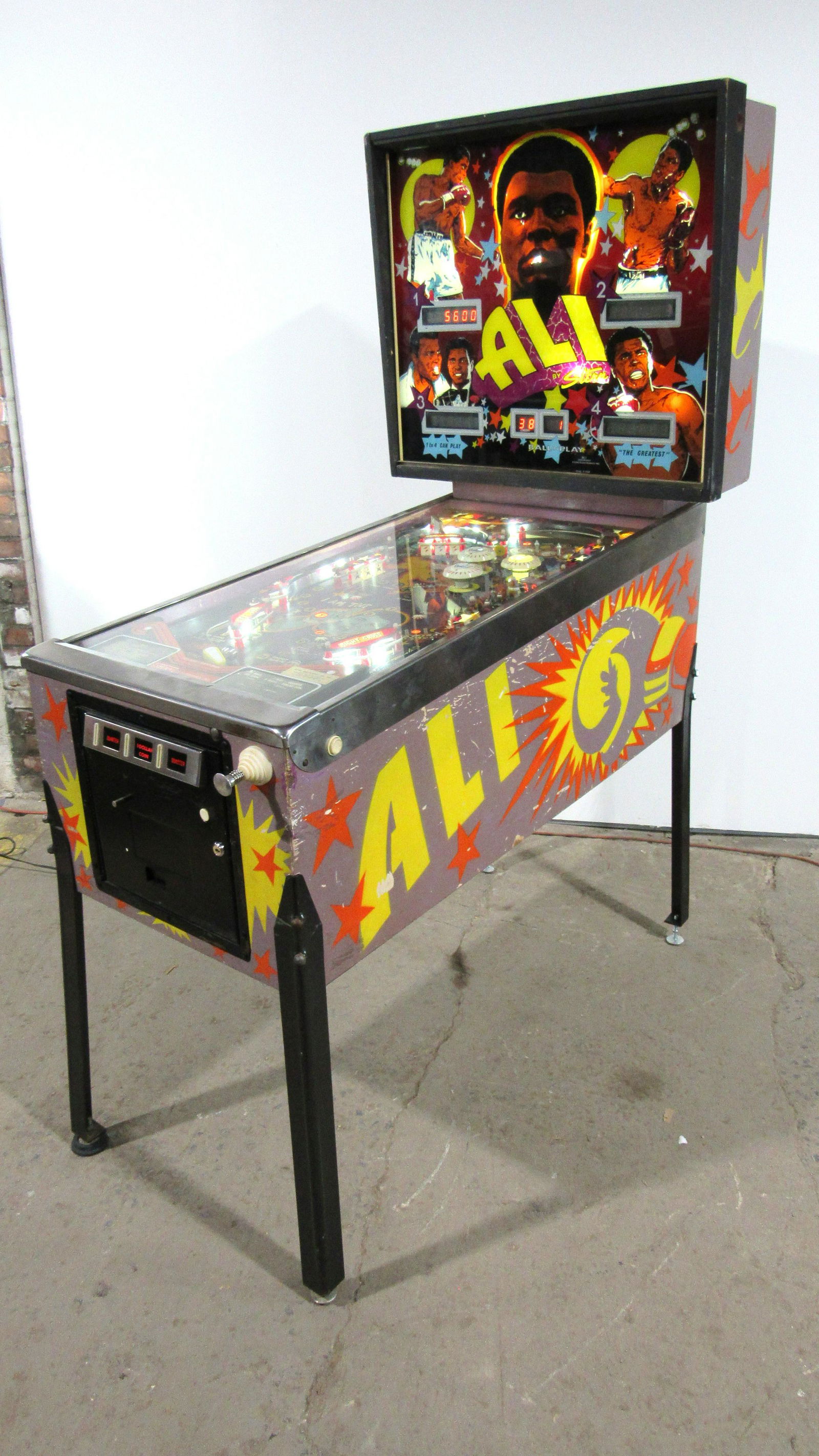 For Auction: Stern Ali Coin Operated Pinball Arcade Machine (#0488) on ...