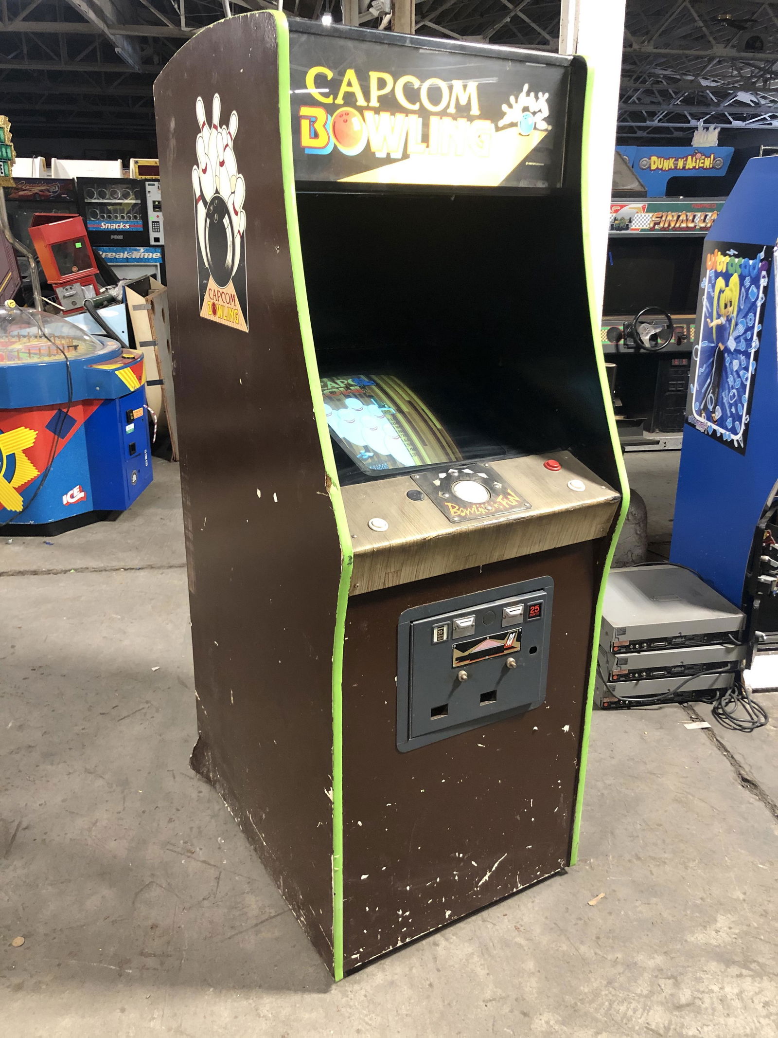 Capcom Bowling Arcade Game