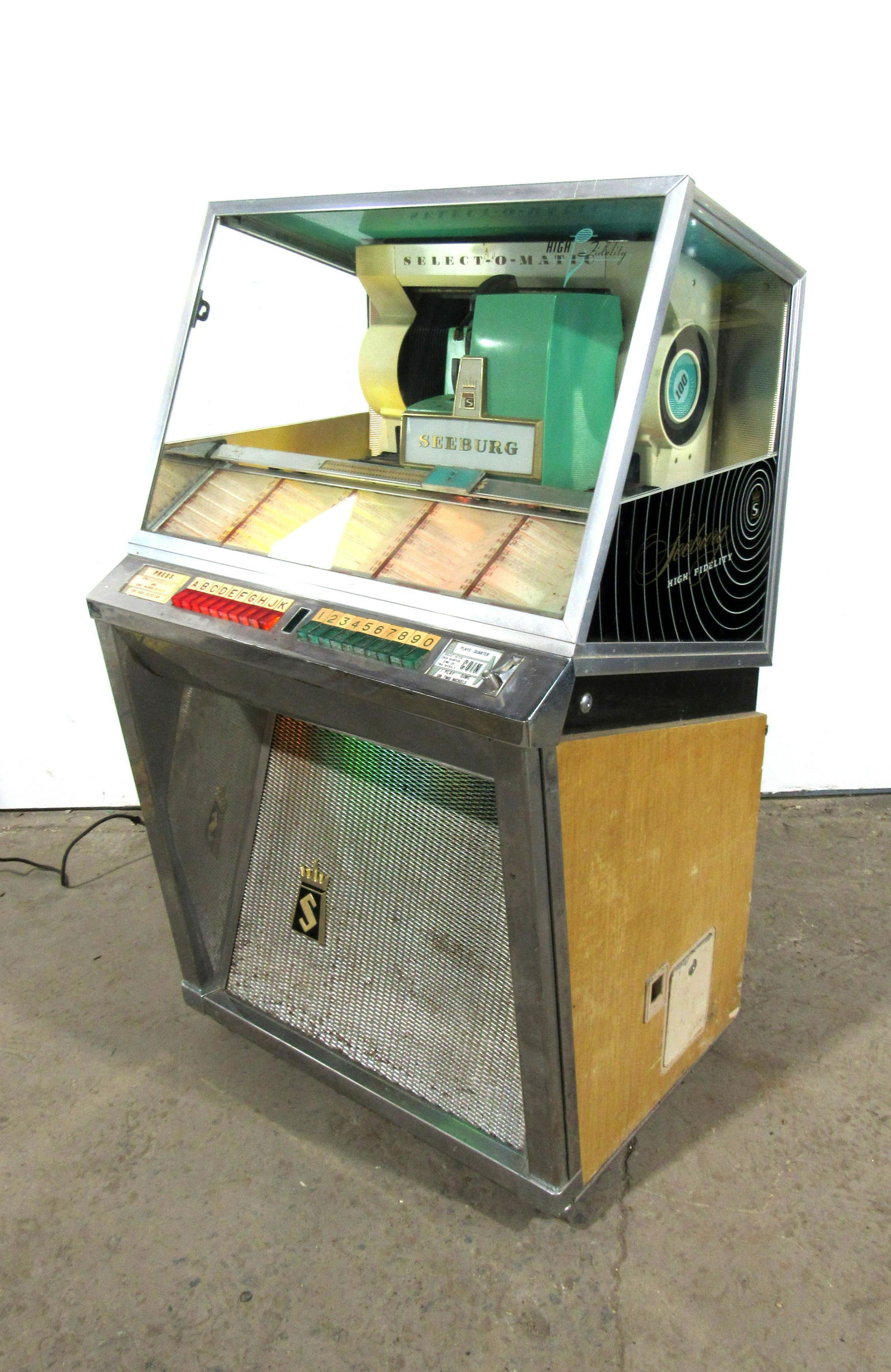 1957 Seeburg Model L Coin Operated Jukebox