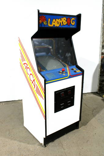 Acca Ladybug Arcade Game