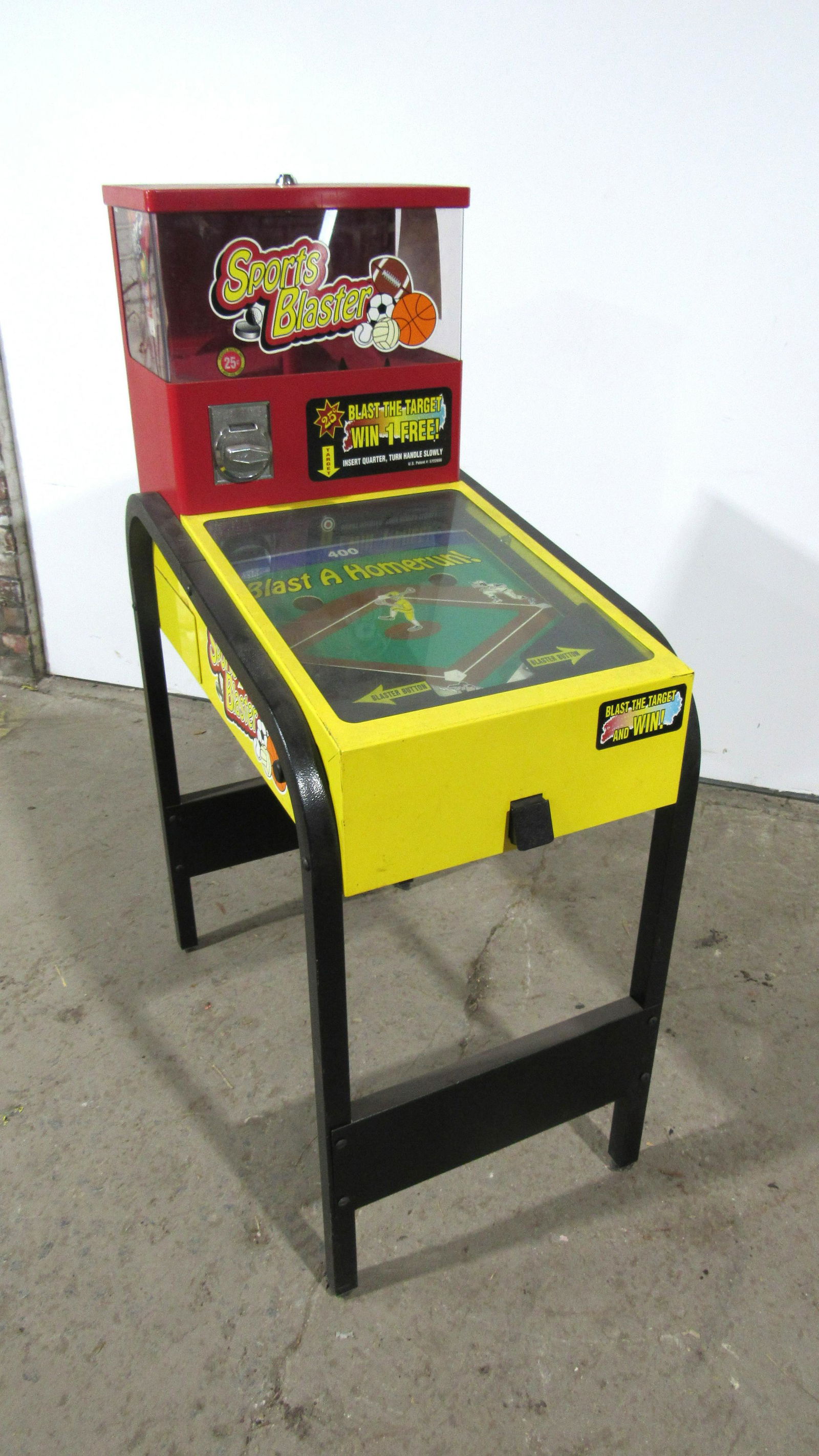 Sports Blaster Baseball Beaver Coin Op Gumball Machine